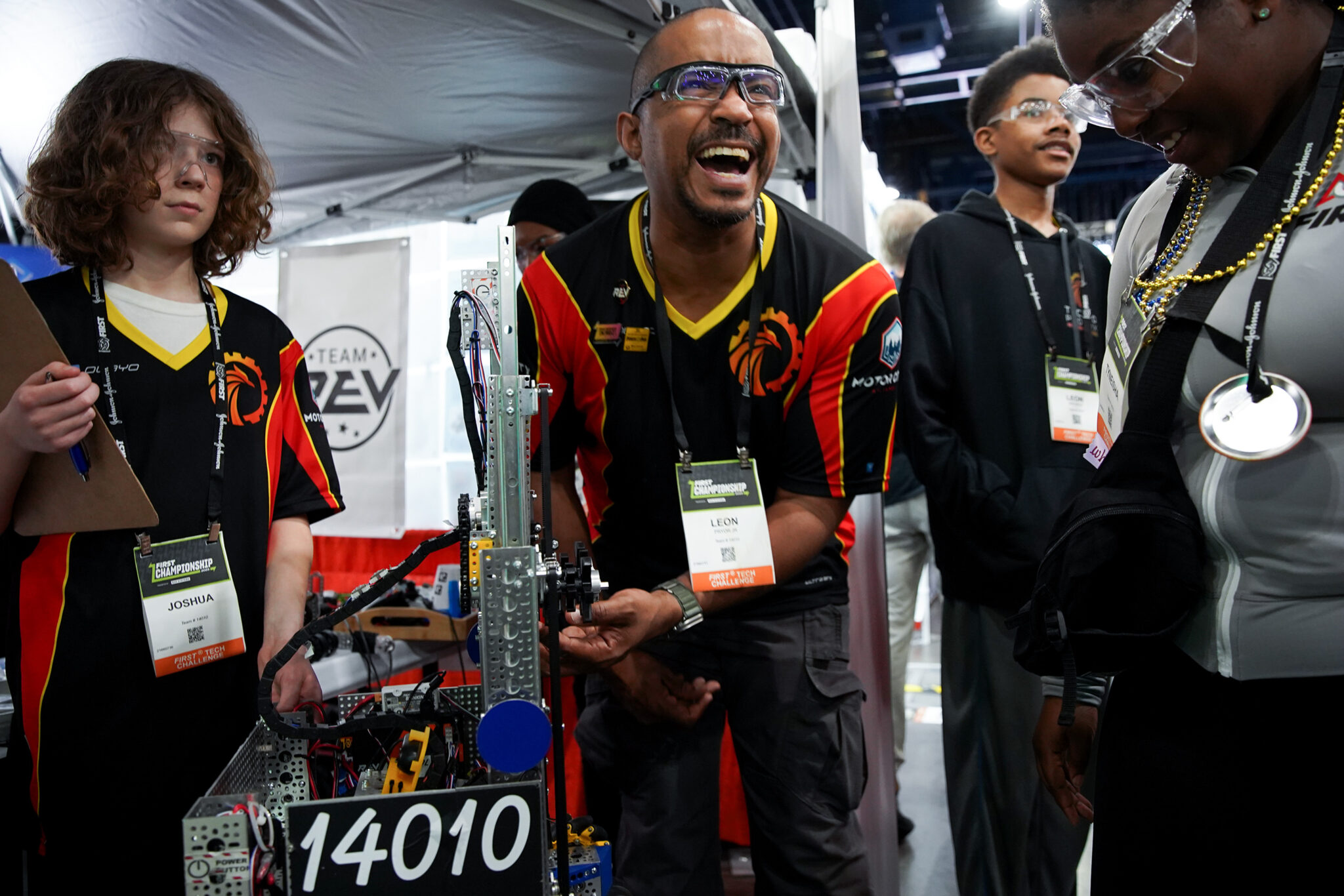 Robotics team: Building robots and a future in STEM | U-M Detroit