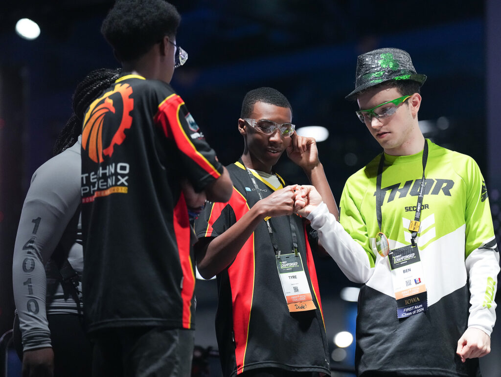 Robotics team: Building robots and a future in STEM | U-M Detroit